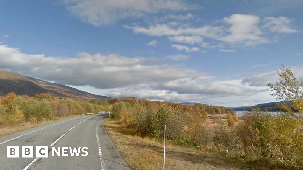 Serious injuries in crash on A86 Spean Bridge-Laggan road - BBC News