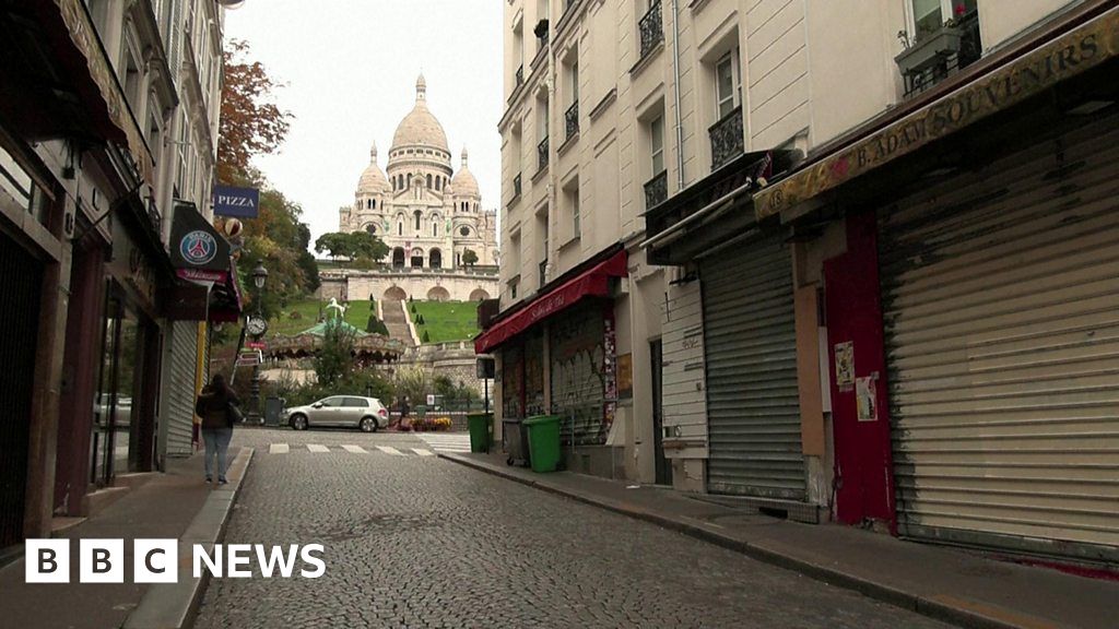 New lockdown drains Paris streets of life