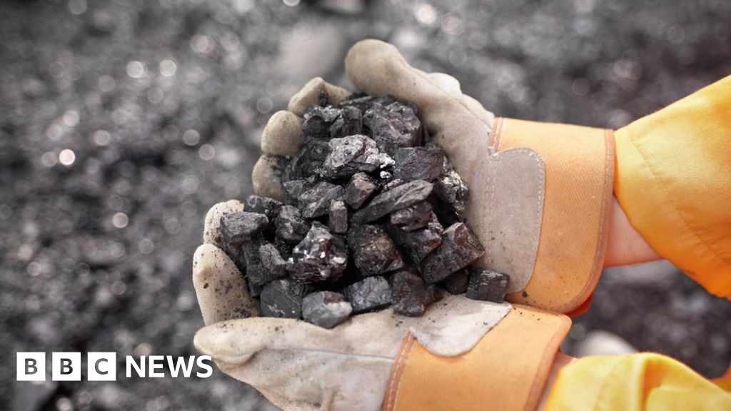 Scotland declares formal opposition to coal mining - BBC News