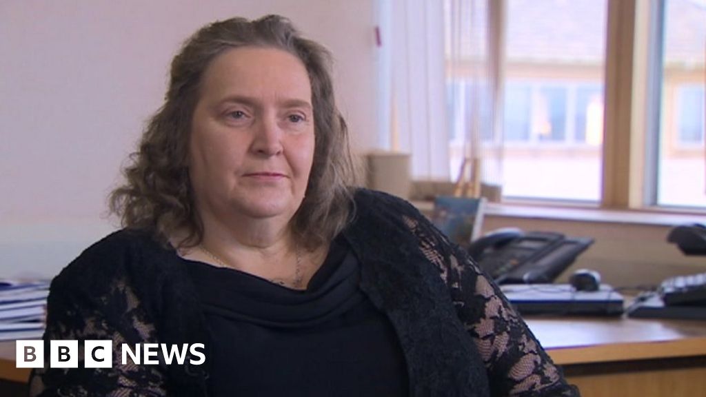 Lack of women council top bosses 'deeply worrying'