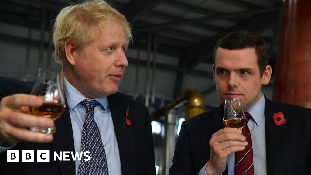 Scots Tory leader says Boris Johnson 'believes in devolution' - BBC News