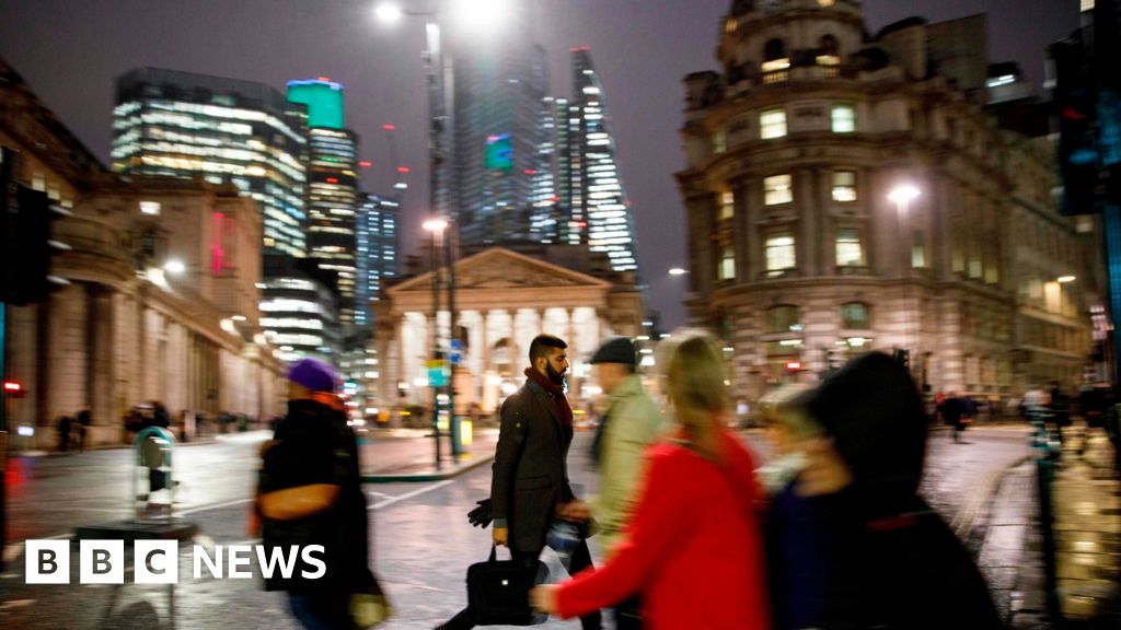 News Daily: Brexit security warning and Ukraine asks Nato for help ...