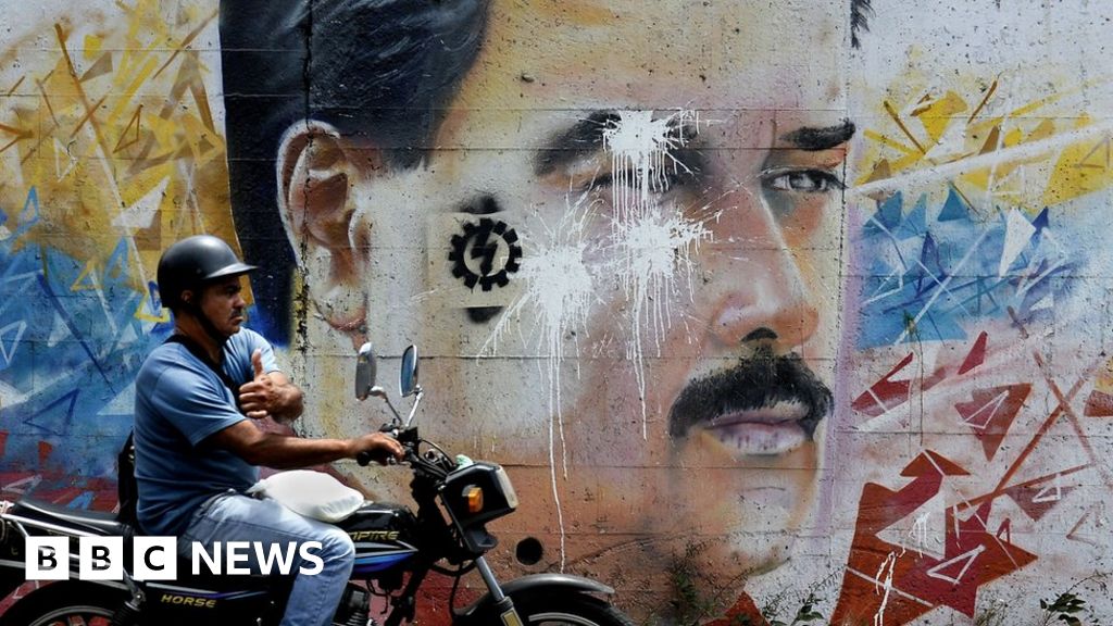 Venezuela ex-prosecutor: I have proof of Maduro corruption - BBC News