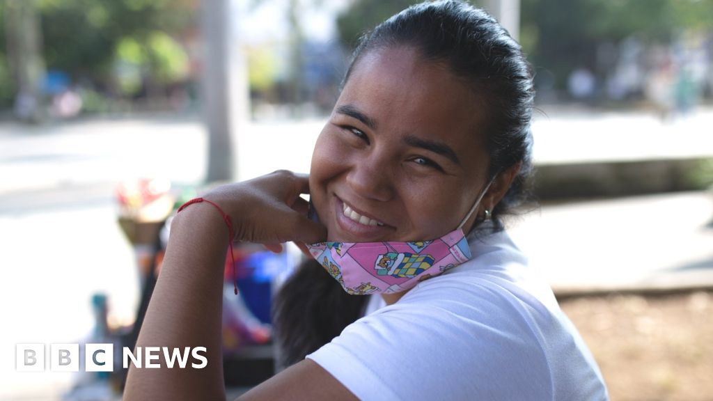 Venezuela migrants: 'Legal status changes everything' - BBC News