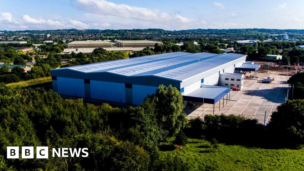 New £83m MoD centre in Donnington formally opened - BBC News