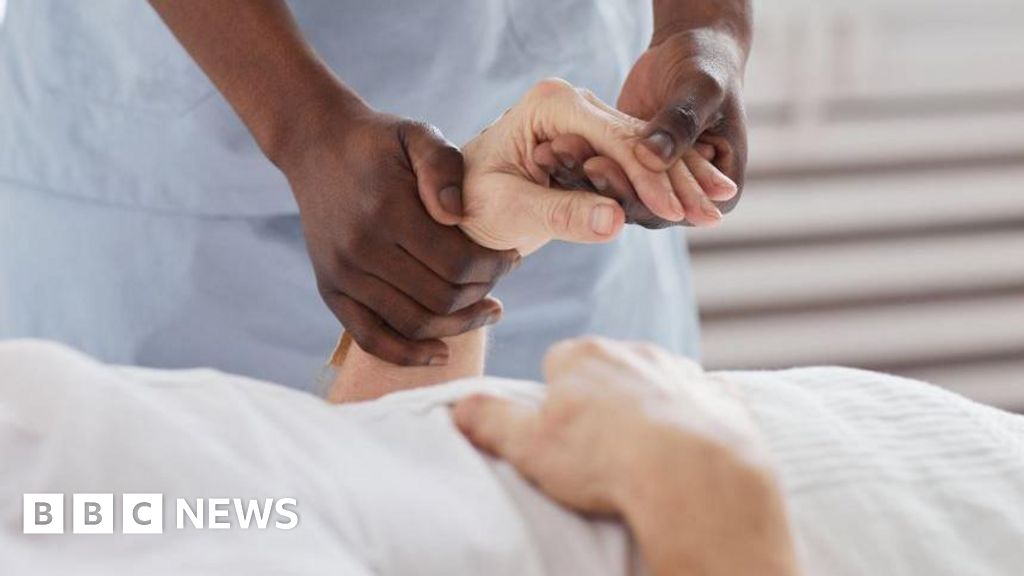 NHS Humber hospital workers supported by police after riots - BBC News