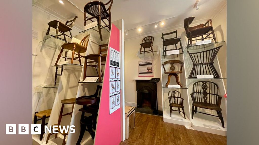 Walking trail celebrates High Wycombe’s chairmaking heritage - BBC News