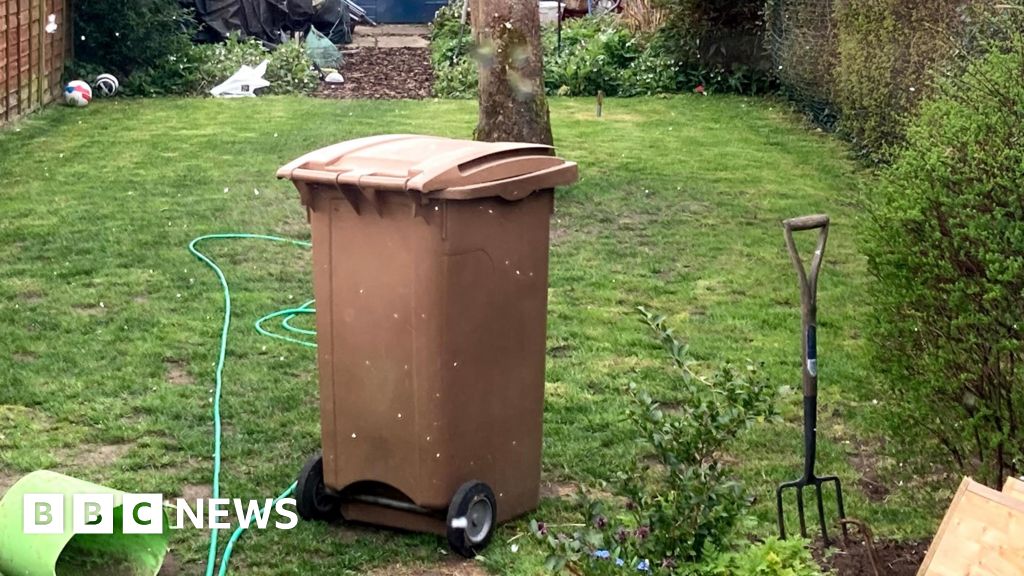How Ipswich's new garden waste collection charge affects you