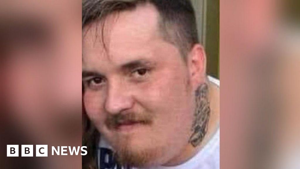 Family pays tribute to man after Hednesford crash death - BBC News