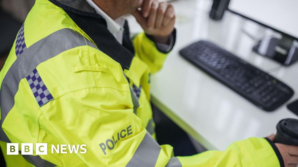 Cumbria police officer sacked over false case updates - BBC News