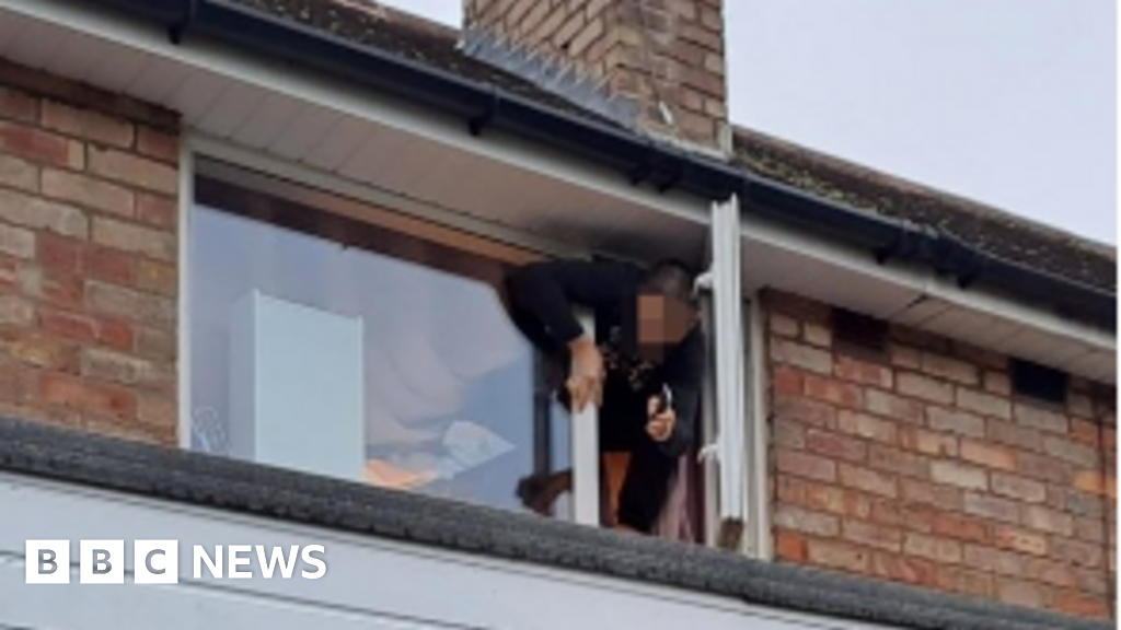 Arrest after cannabis raid at Worcestershire house