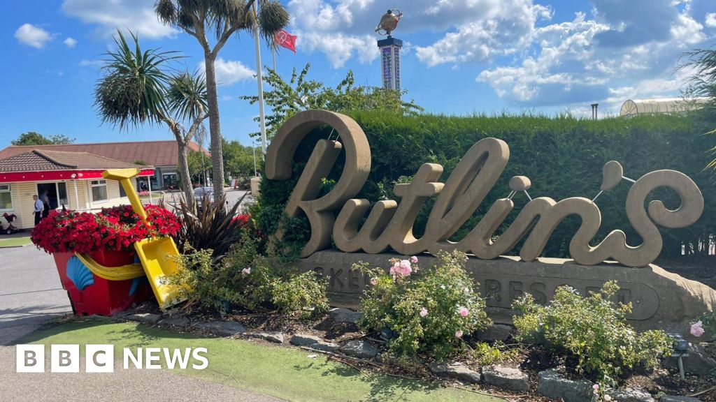 Butlin's visitors unhappy at Skegness pool closure compensation
