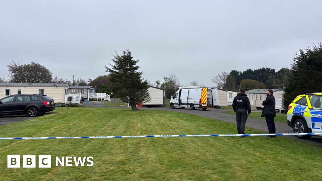 Body found after caravan fire in Kilwinning
