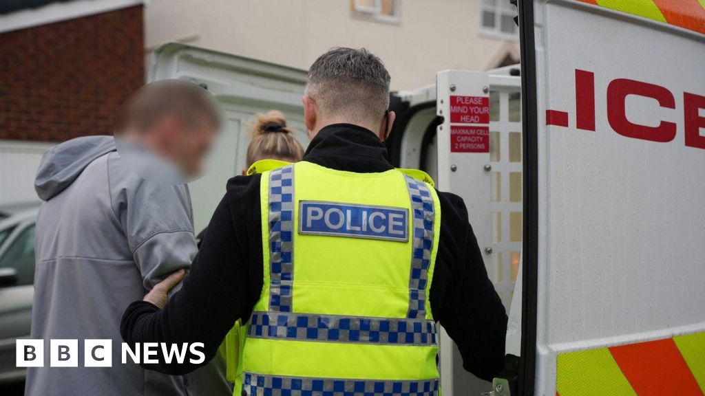 New arrests over Sunderland riot including 13-year-old boy - BBC News