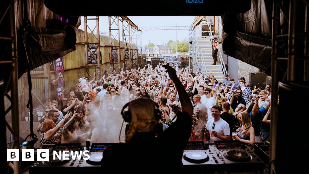 Bristol nightclub Motion may close due to lease expiration - BBC News
