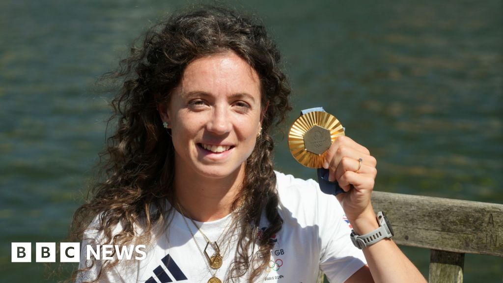 Olympic rower Imogen Grant is ready to start her 'real job' - BBC News