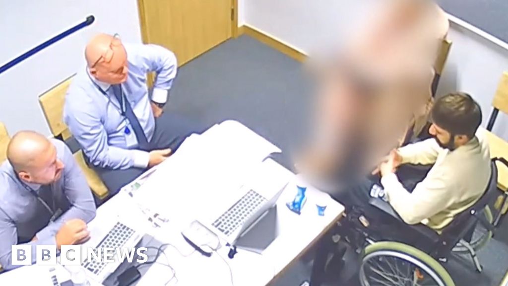 Bushey killer Kyle Clifford refuses to answer police questions - BBC News