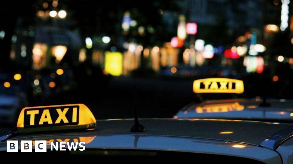 Middlesbrough taxi driver 'caught short' gets to keep licence