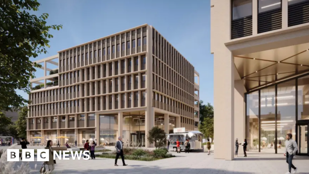 Major financial boost for Cheltenham's £1bn cyber development