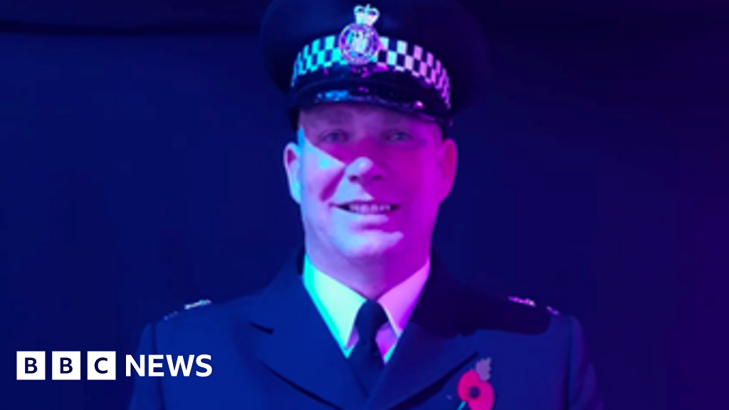 Suffolk police officer's life changed after he saved man - BBC News