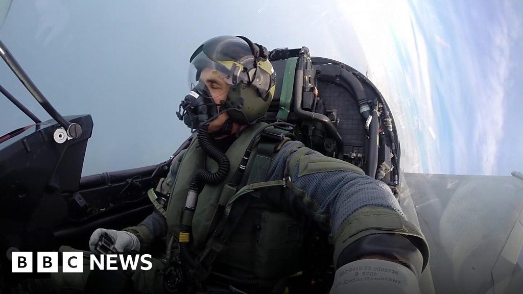What is it like to fly the RAF Typhoon jet?