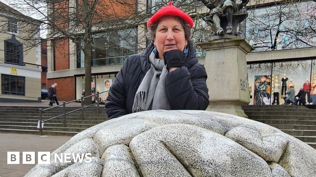 Norwich: 'We could make more of Thomas Browne brain statue'