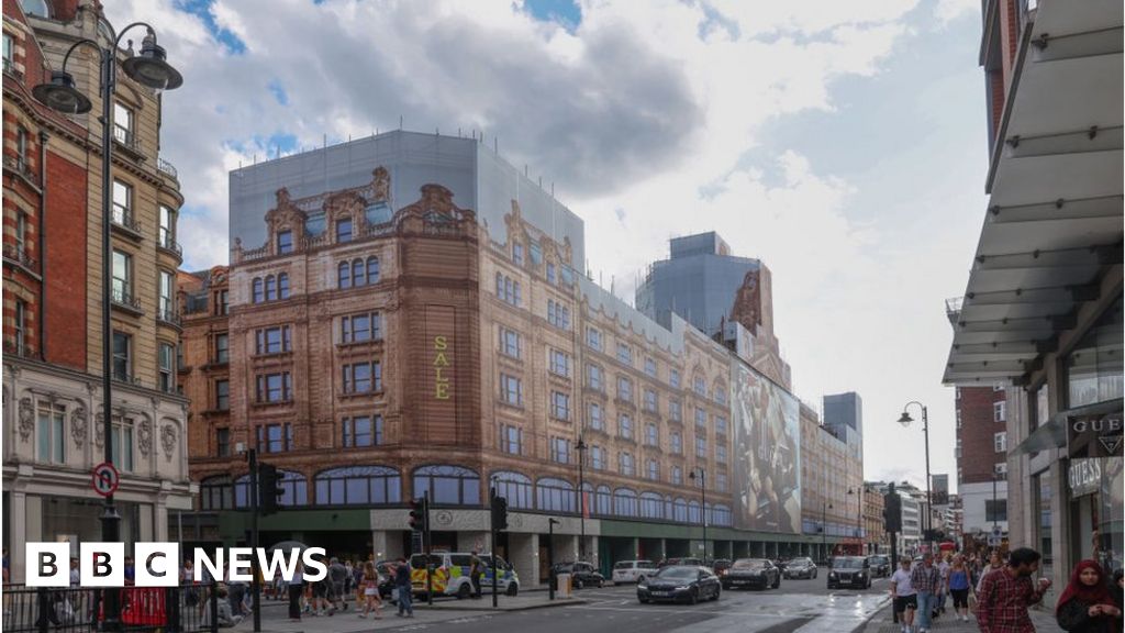 Kidnap arrest after girl, 9, taken from Knightsbridge