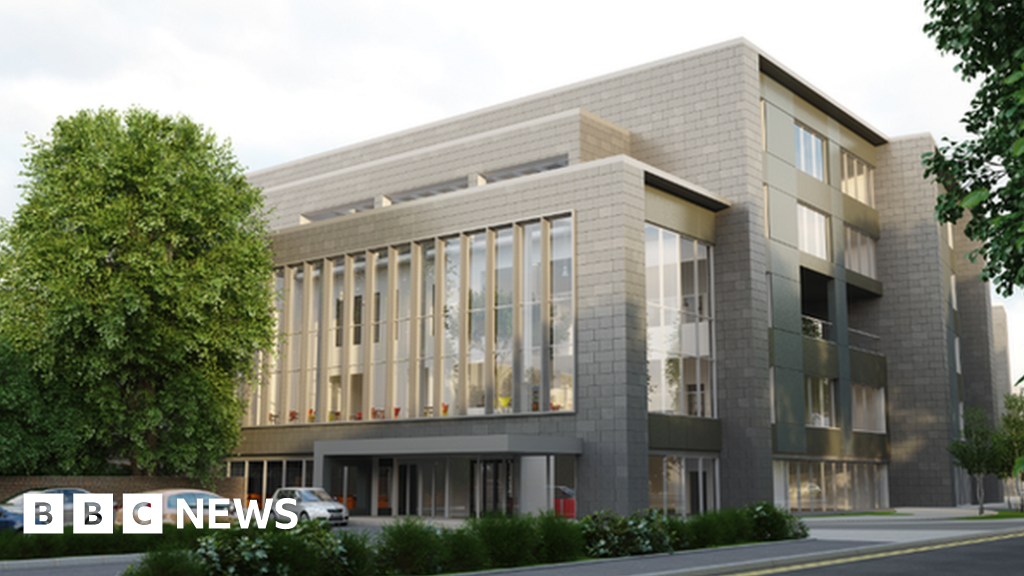 Cancer hospital The Christie rated as 'outstanding' - BBC News