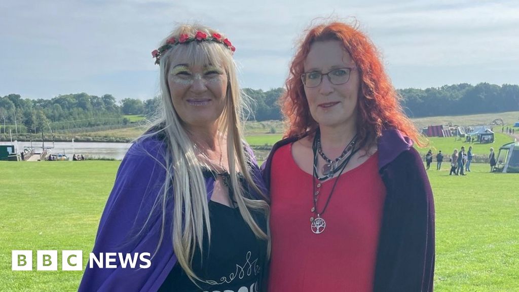 Festival of witchcraft seeks to educate people - BBC News