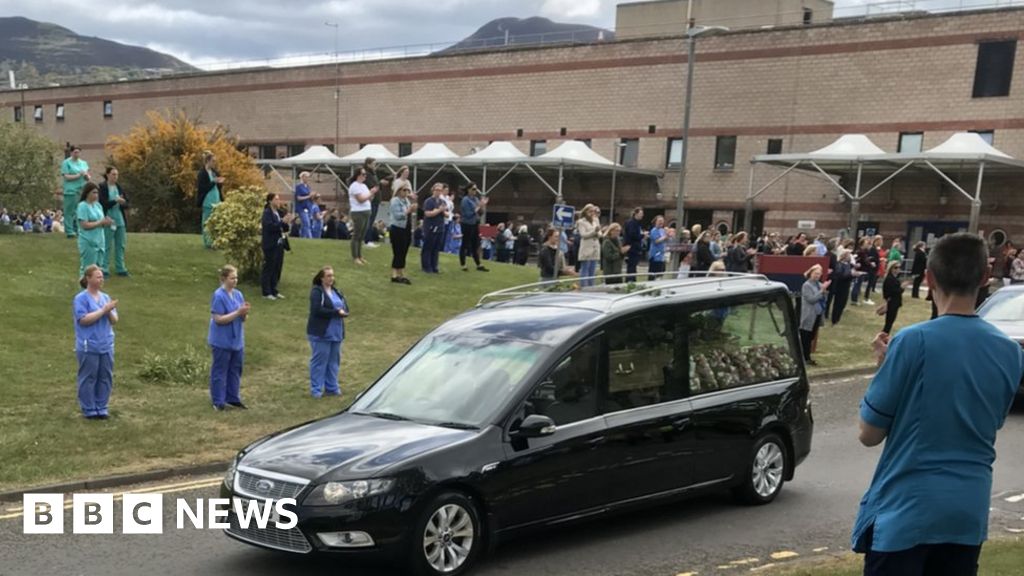Hospital tribute to nurse Angie Cunningham who died of coronavirus ...