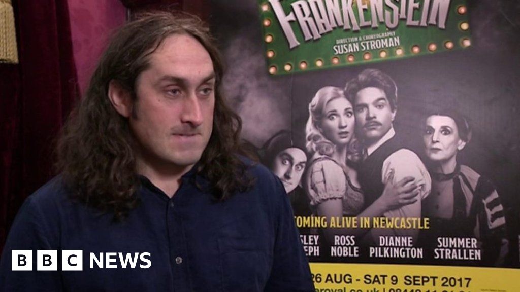 Comedian Ross Noble excited by Young Frankenstein role - BBC News