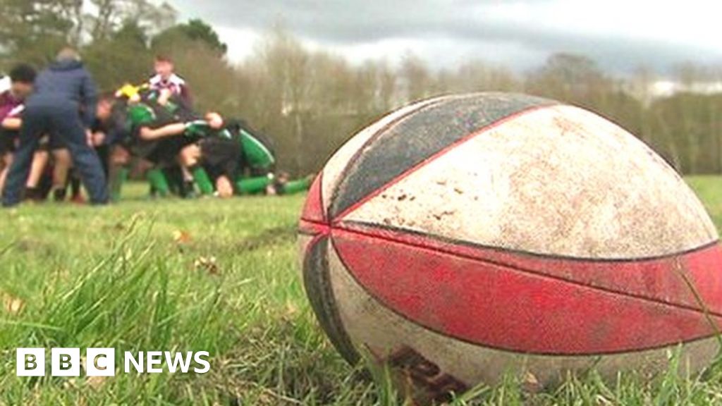 Is rugby tackling too dangerous for school children? - BBC News