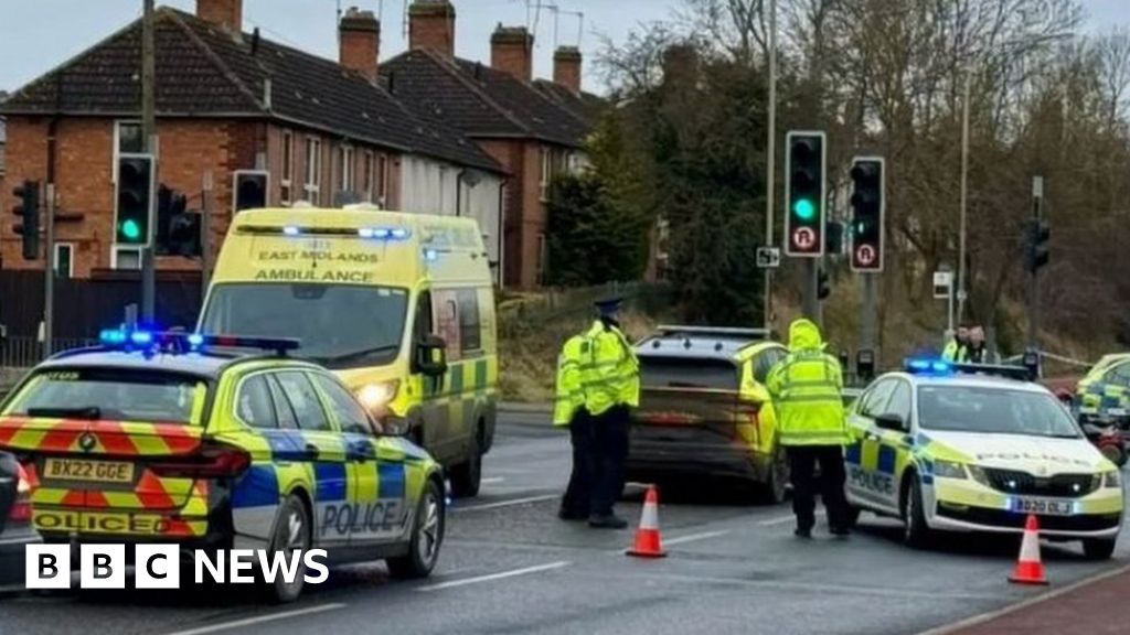 Leicester: Woman in hospital after mobility scooter hit by car - BBC News