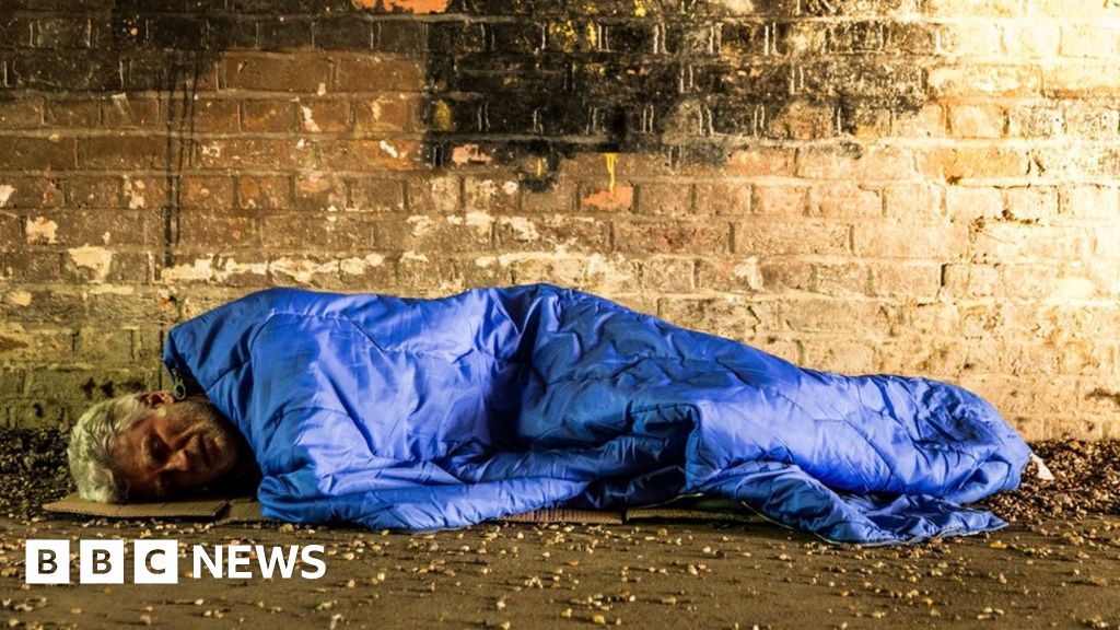 Dorset's rough sleepers targeted by cold weather helpers