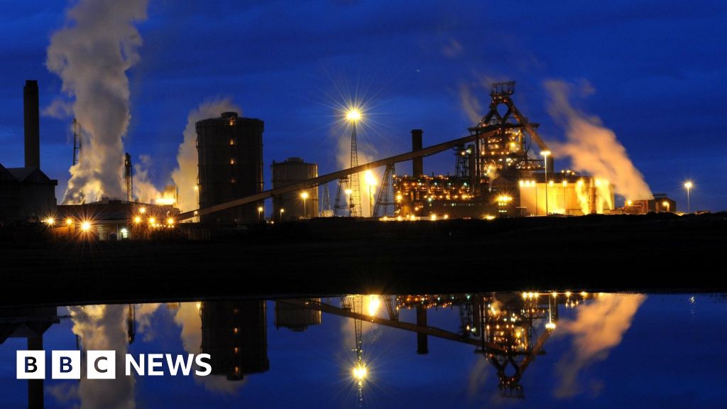 SSI Redcar steel plant production 'paused' - BBC News