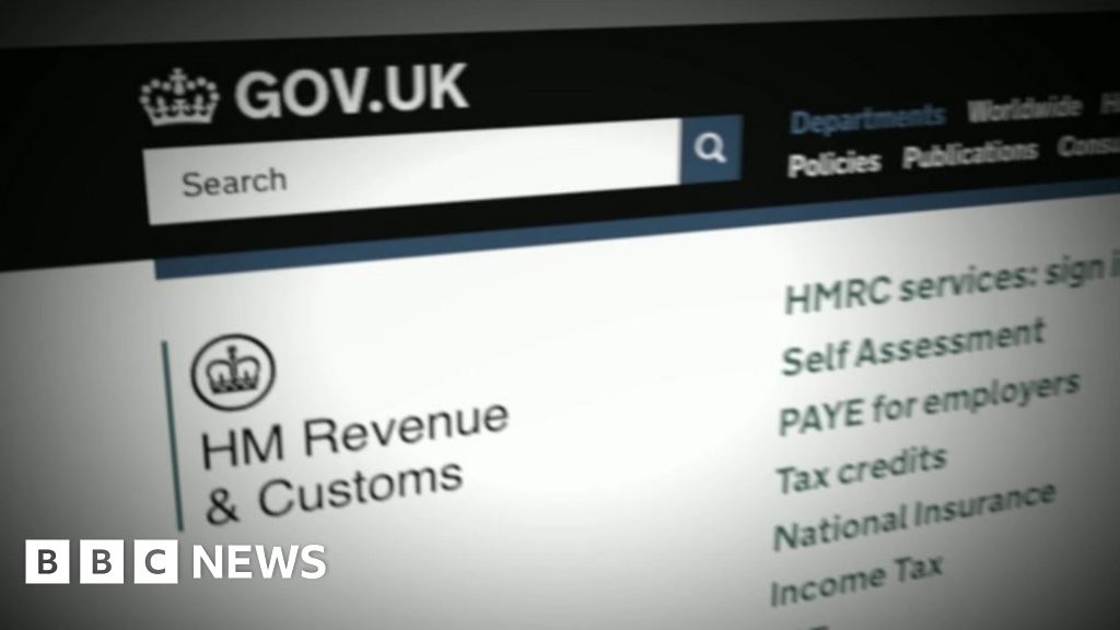 Concerns over jobs after HMRC says tax offices to close - BBC News