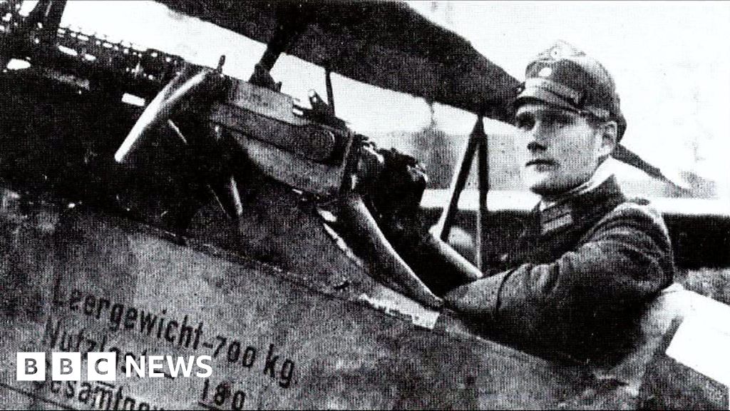 The day Rudolph Hess landed in Scotland - BBC News