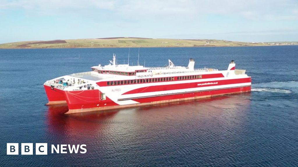 CalMac's charter of relief catamaran delayed - BBC News