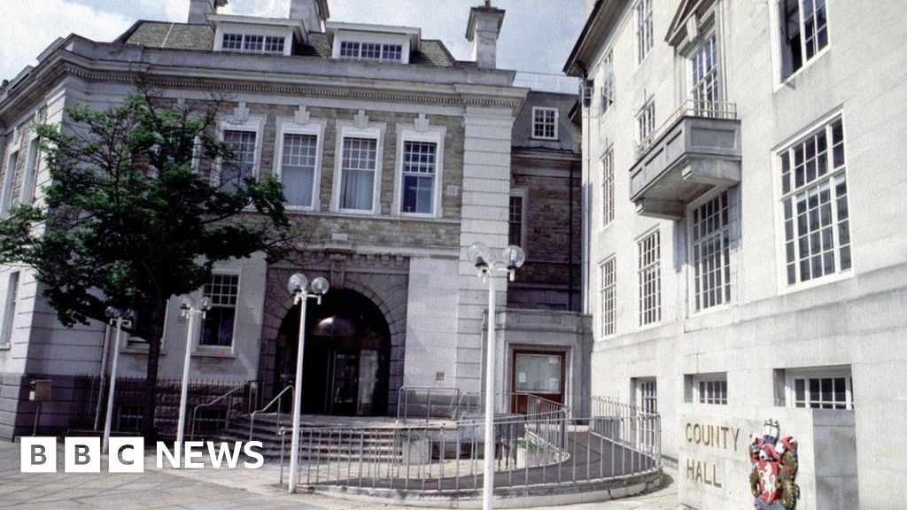 Mackenzie Croxford-Cook funfair death was misadventure, coroner rules ...