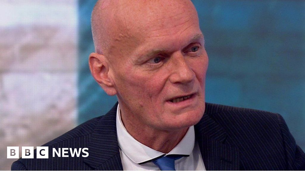 'I spent 22 years on death row' - BBC News