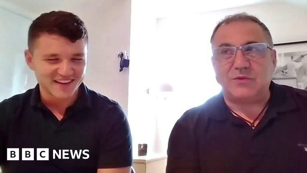 CEO Secrets: 'Don't call me 'Dad' at work!' - BBC News