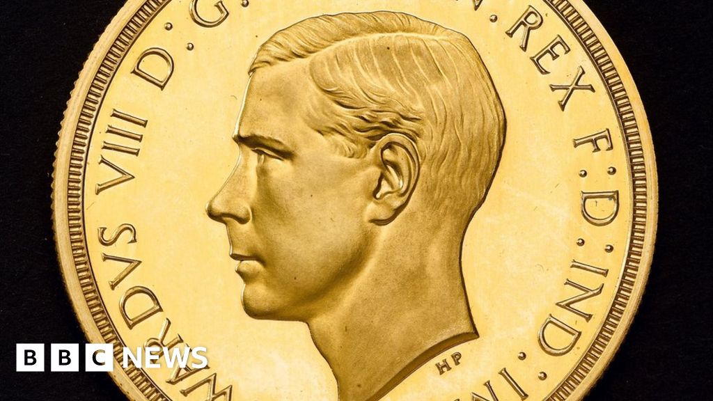 'Extremely rare' King Edward VIII coin goes on display - BBC News