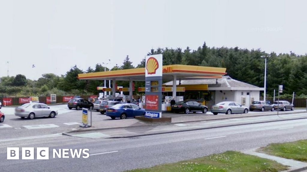 Teenager charged over petrol station robbery in Aberdeen - BBC News