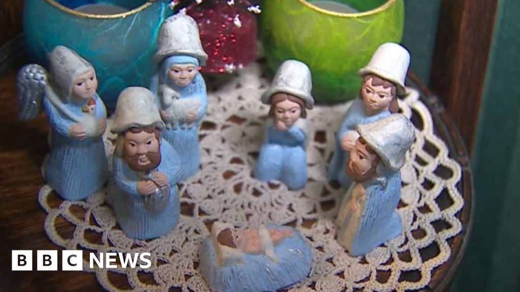 Llandudno woman has 200 Christmas nativity scenes - BBC News