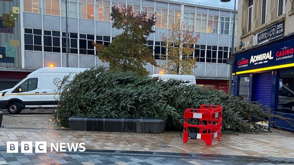 Stoke-on-Trent Christmas tree blows down in high winds