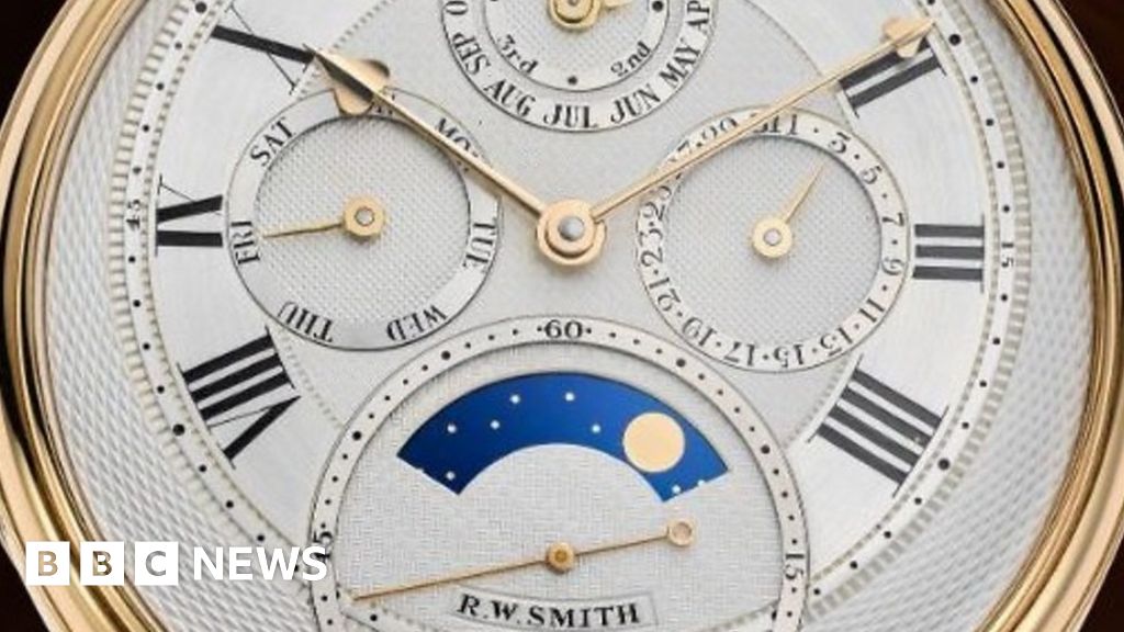 Roger Smith pocket watch reaches record £3.86m at auction - BBC News