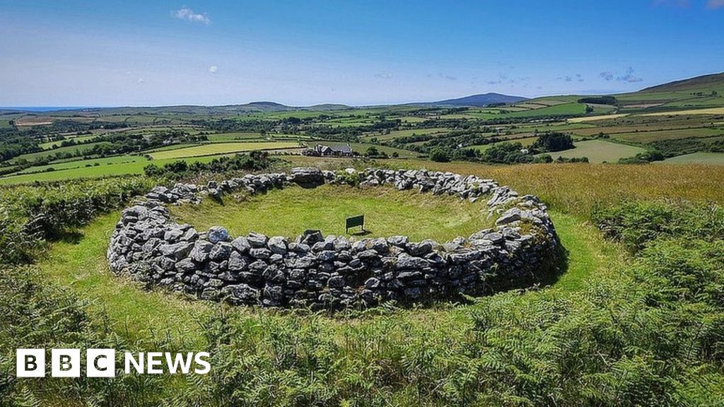 Isle of Man scouts launch new biosphere badge