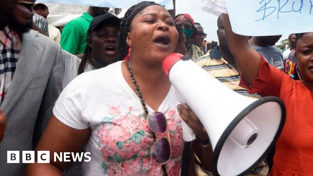 Nigeria End Sars protest: Key protest group says stay at home - BBC News
