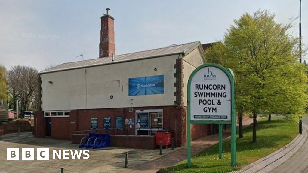 Runcorn Swimming Pool given six-month reprieve from closure - BBC News
