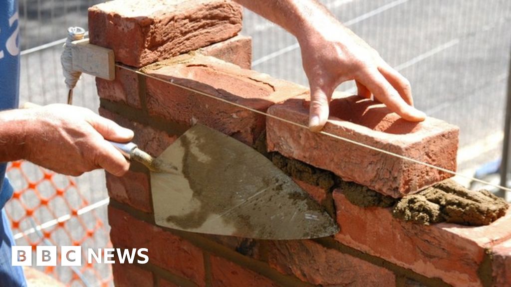 'Exploited' workers propping up the building sector - BBC News